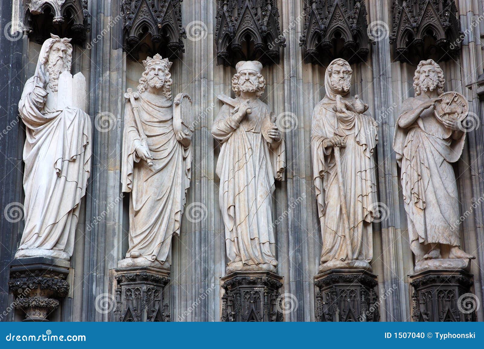 Statues at Cologne Cathedral Stock Photo - Image of cathedral, cologne ...