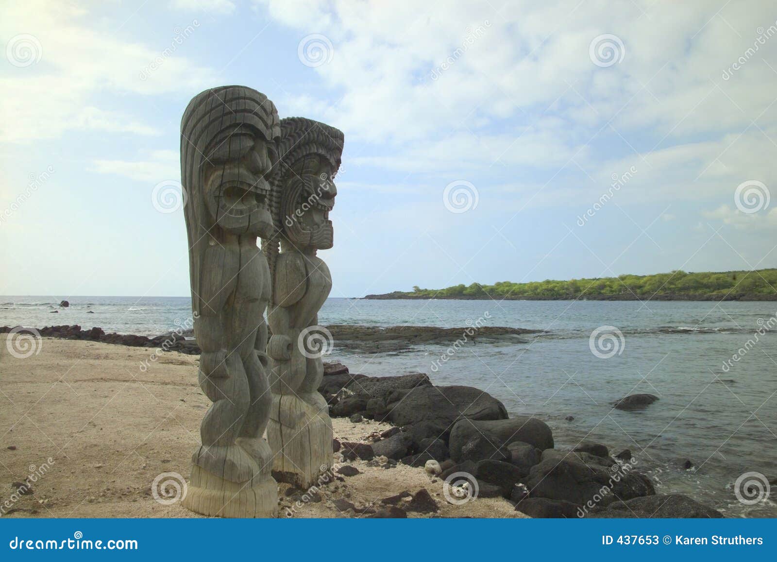 Statues of Hawaiian gods stock image. Image of primitive - 437653