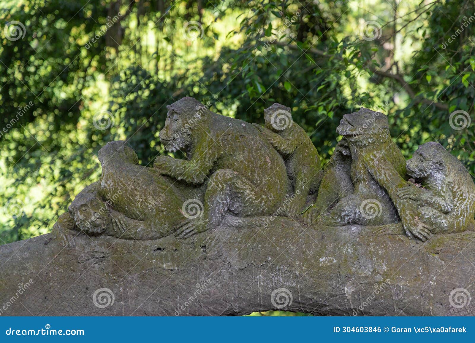Statues in Monkey Forest Ubud Editorial Photo - Image of face, jungle ...