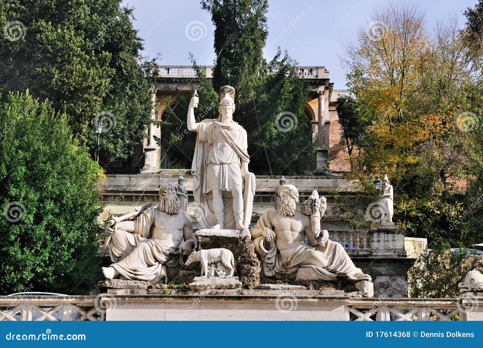 Piazza Del Popolo Statues