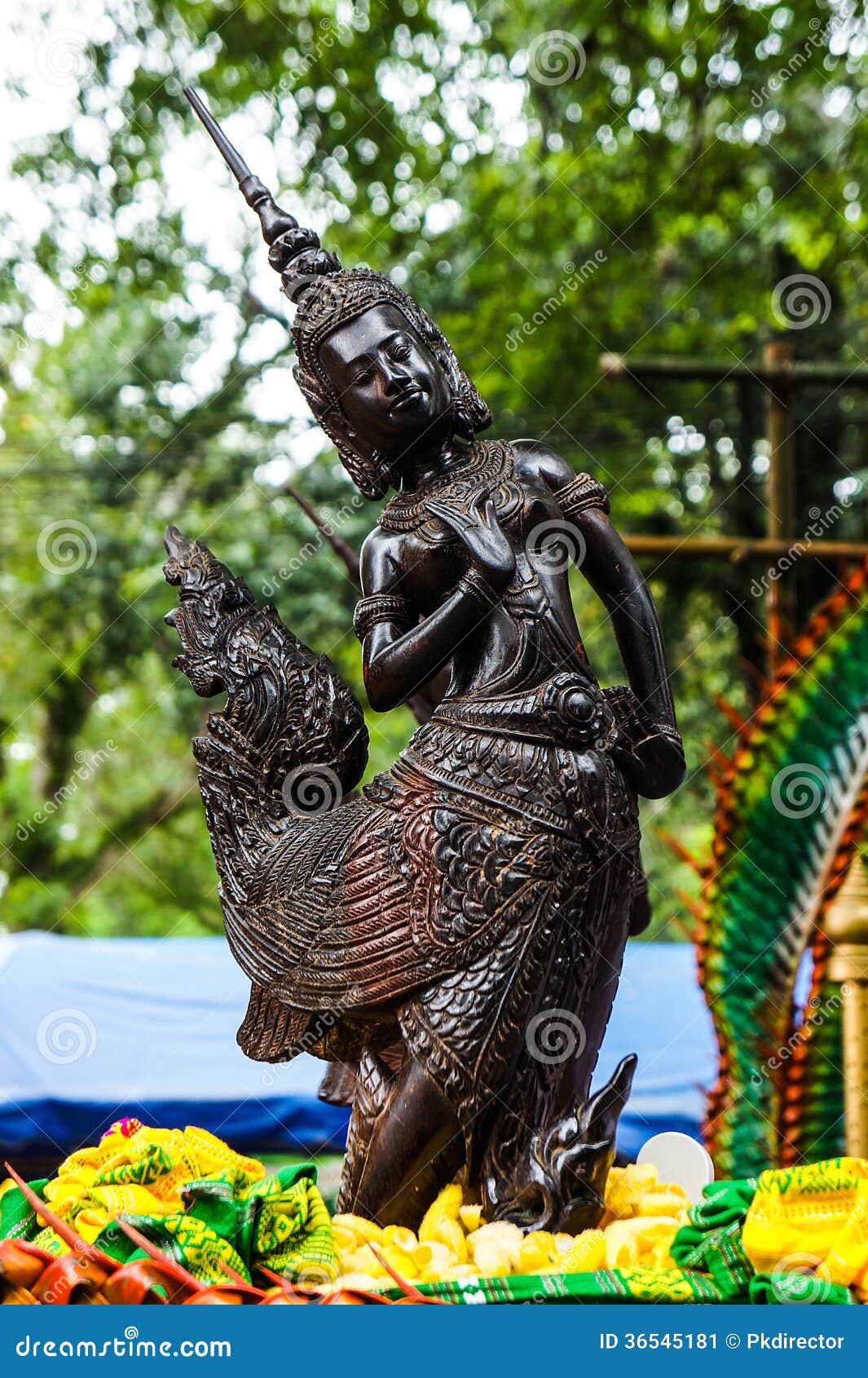 Statues of Thai Kinnaree stock image. Image of color - 36545181