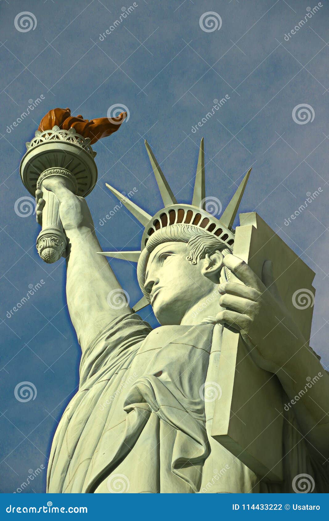 Statyn av frihet arkivfoto. Bild av amerika, symbol - 114433222