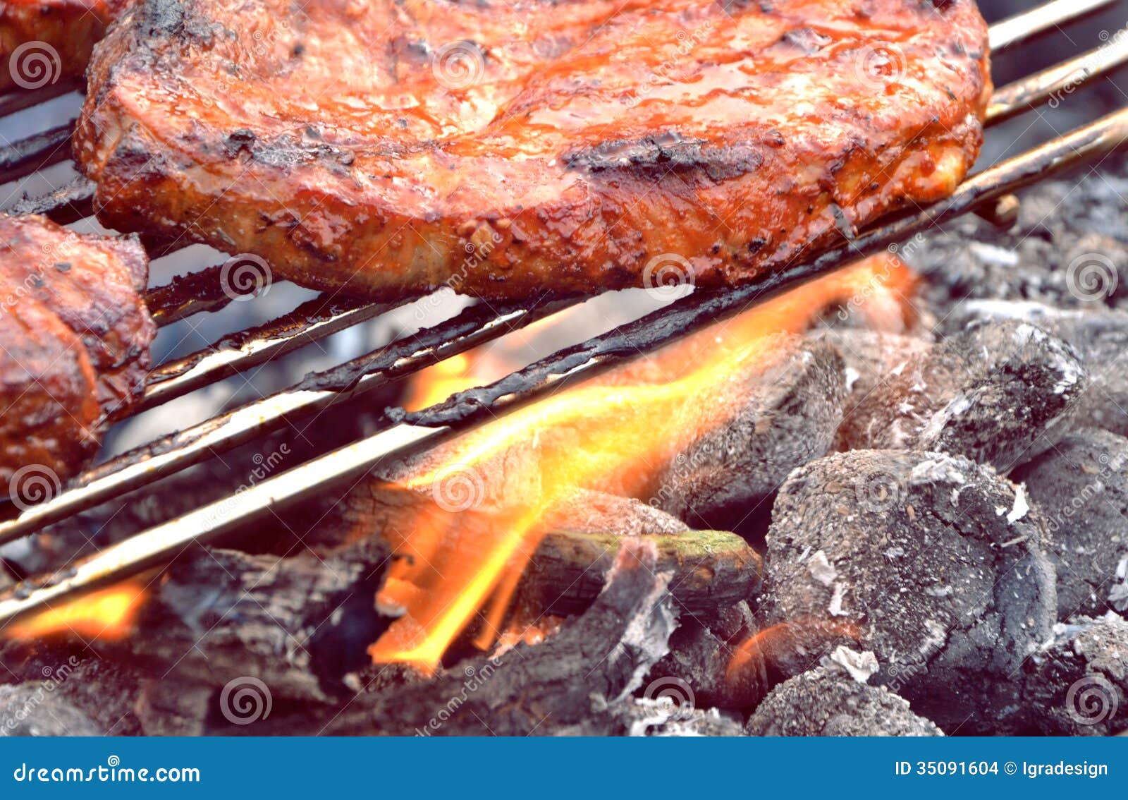 Steak and fire stock photo. Image of grill, enyoj, steak - 35091604