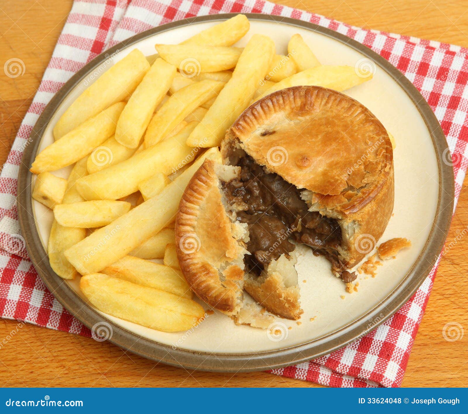 Steak & Kidney Pie & Chips Or Fries Royalty Free Stock Photos - Image ...
