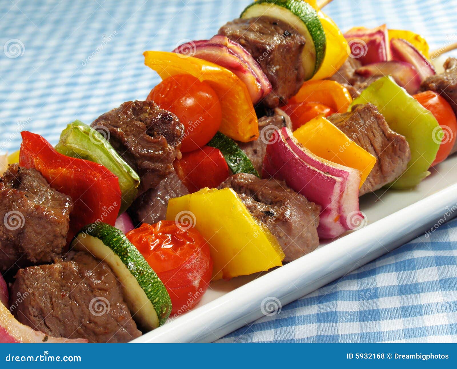 Steak & Vegetable Kebabs Stock Photo - Image of orange, paprika: 5932168
