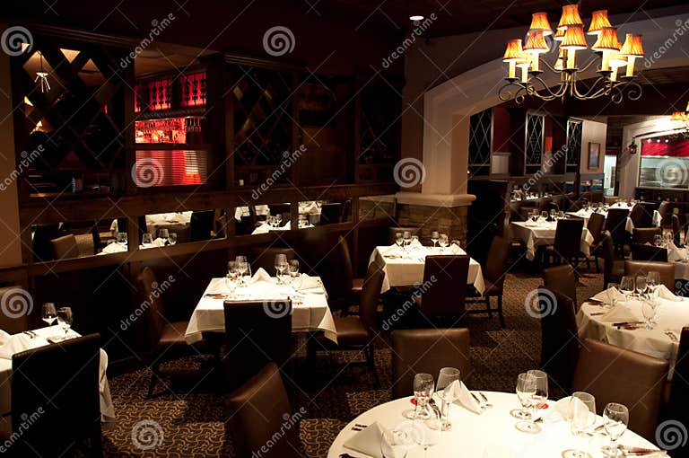 Steakhouse Dining Room stock image. Image of diner, lunch - 9846927