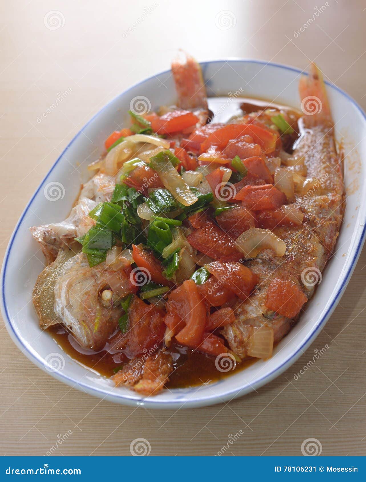 Steam golden fish stock image. Image of fish, steam, bream - 78106231