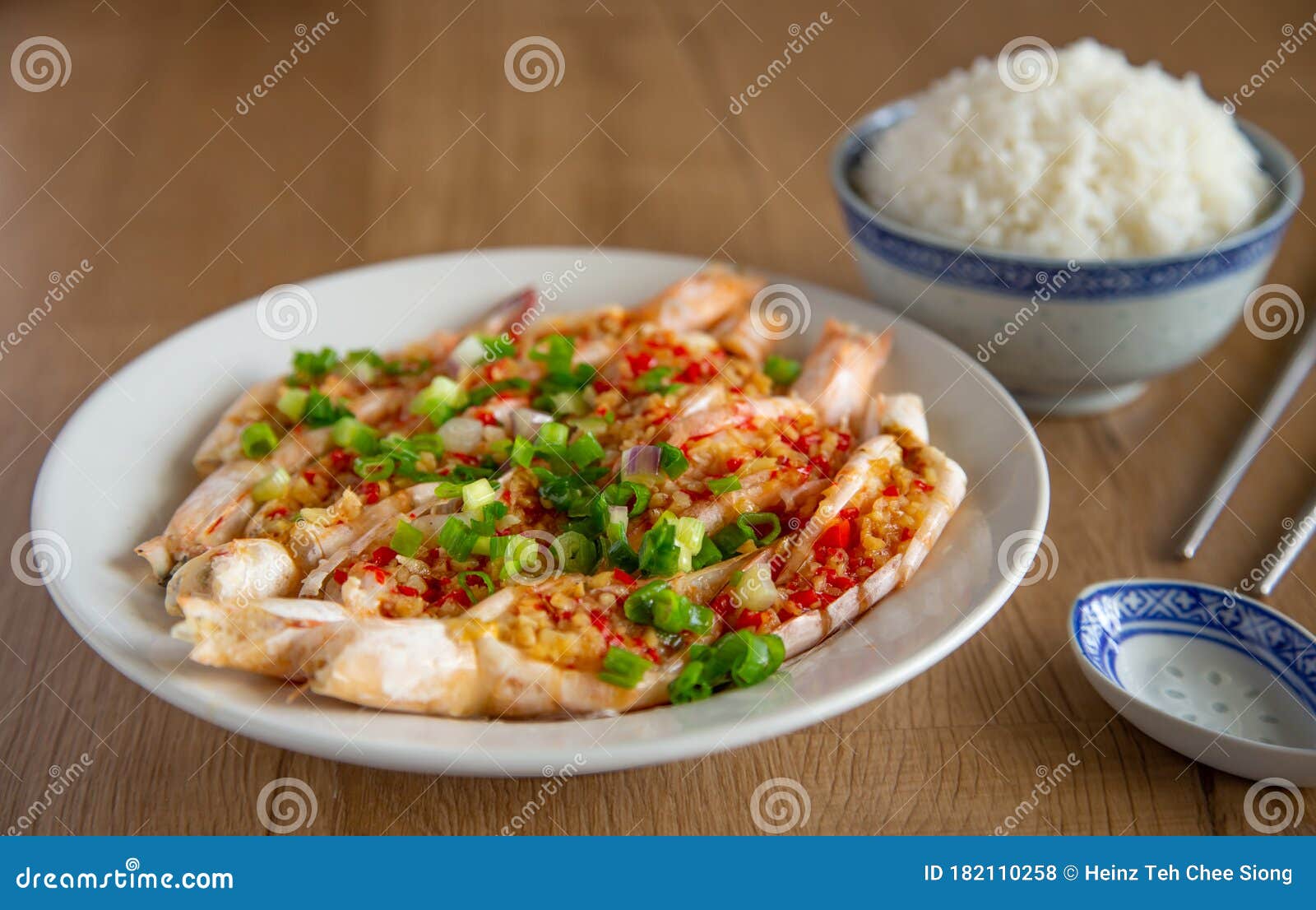 Steam Prawn with Garlic and Chilli Stock Photo - Image of cuisine, meal ...