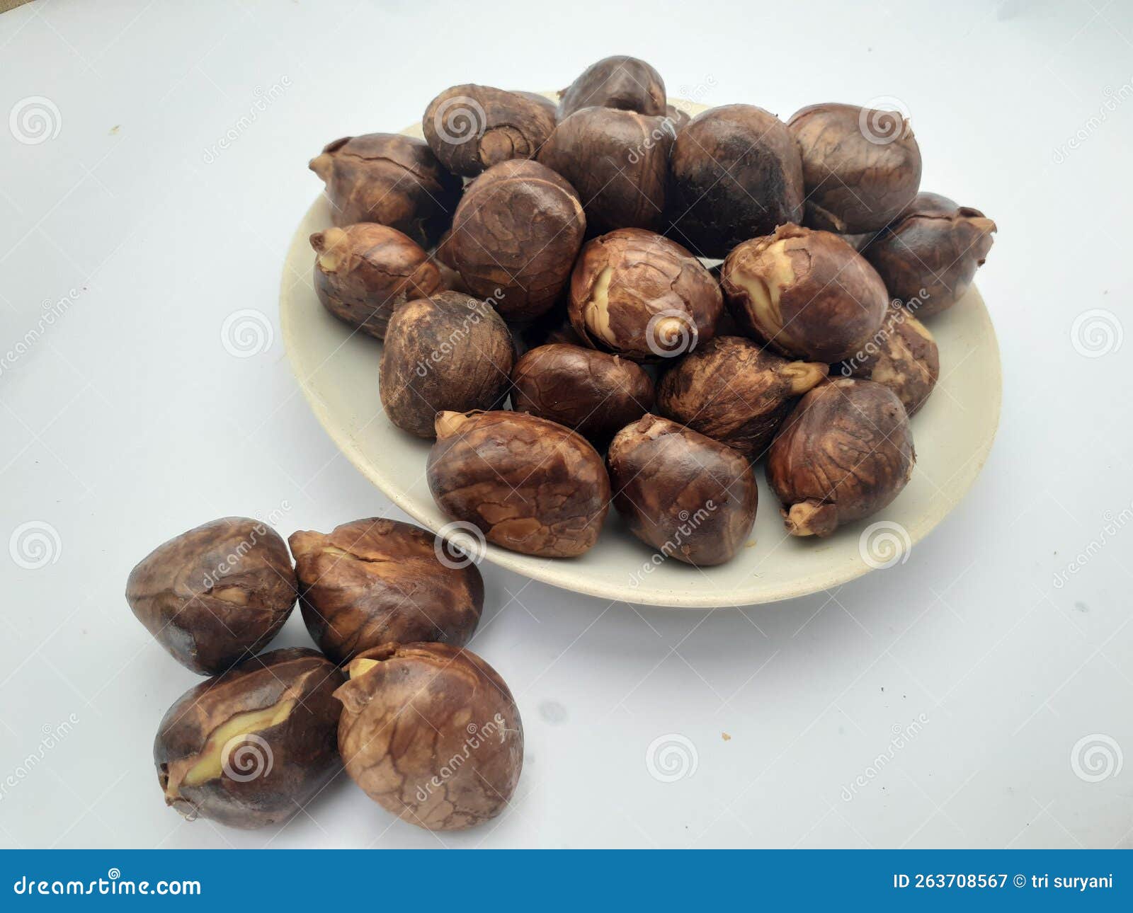 Steamed Breadfruit Seeds Suitable for Healthy Snack Stock Image - Image of produce, cuisine ...