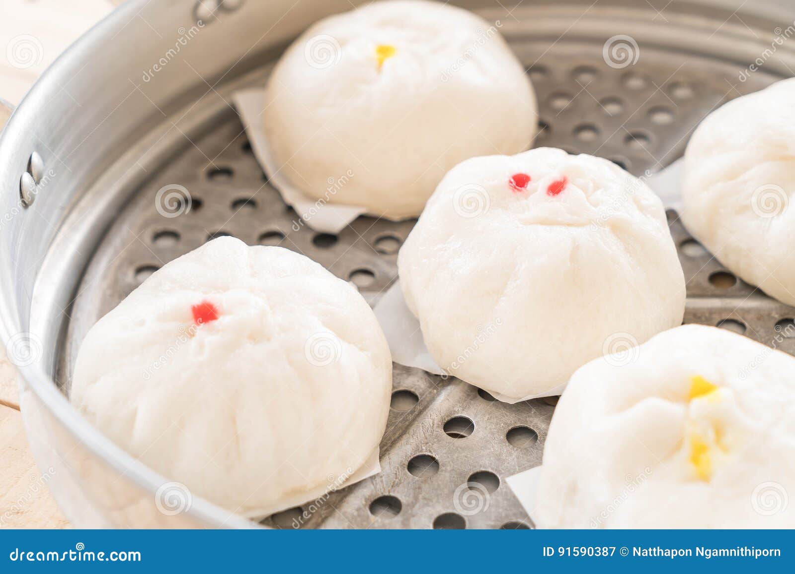 Steamed Dumpling or Chinese Bun Stock Image - Image of snack, china ...