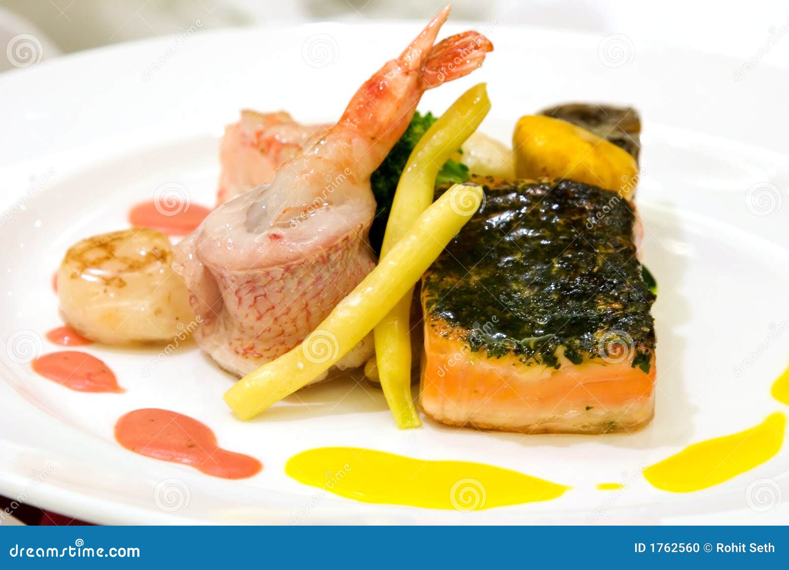 Steamed Red Snapper with Shrimps Stock Photo - Image of meal, fish: 1762560