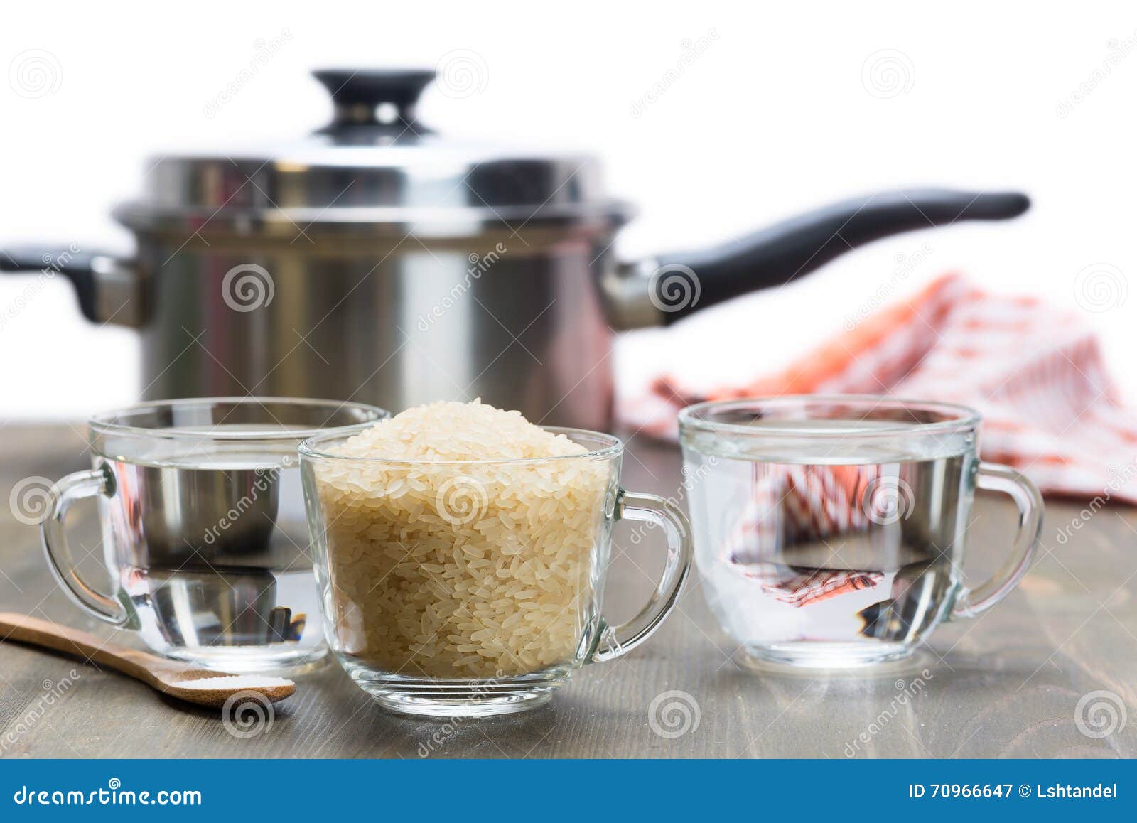 Steamed rice - a recipe stock image. Image of close, healthy - 70966647