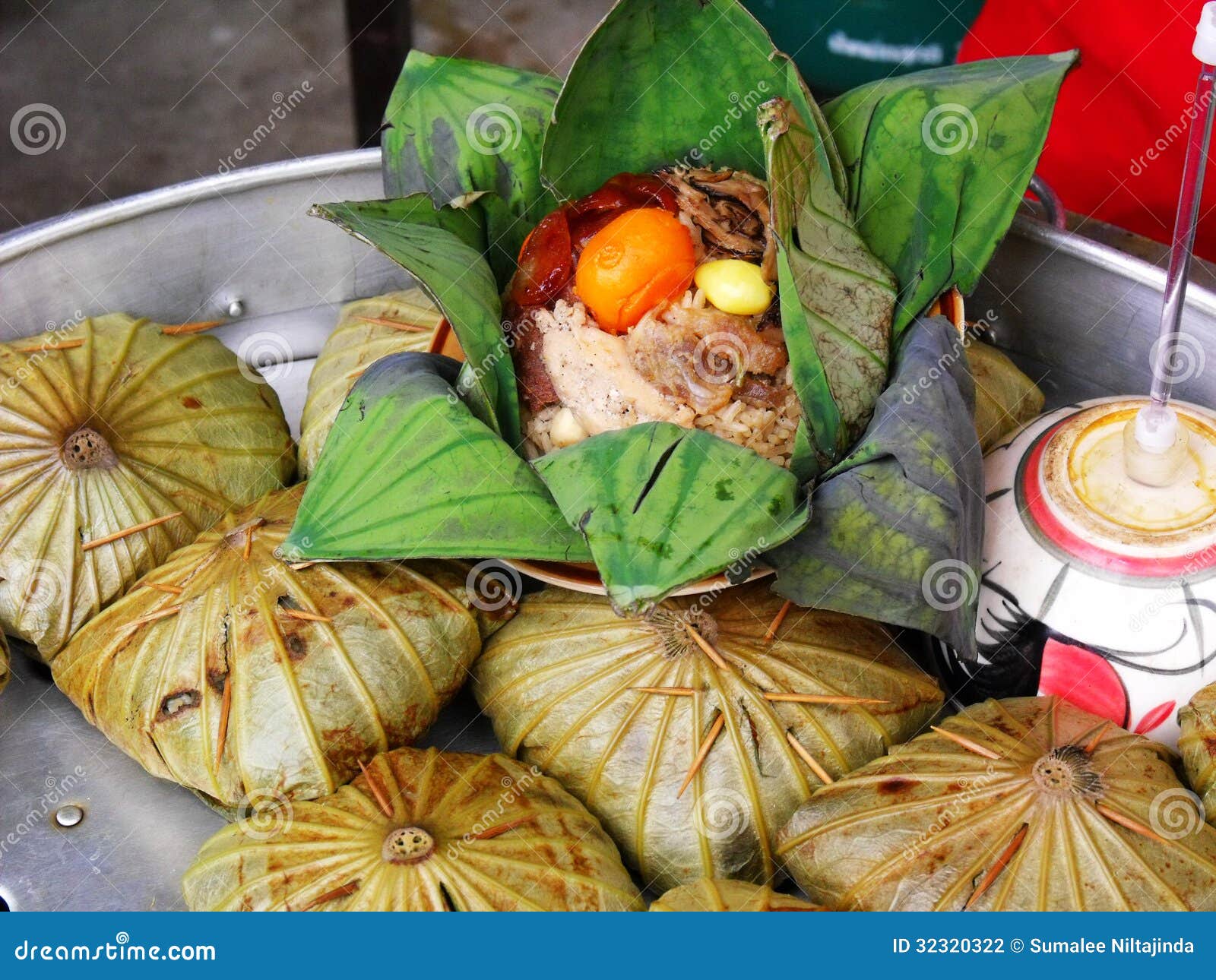 The Steamed Rice Wrapped in Lotus Leaf Stock Photo - Image of fruit ...