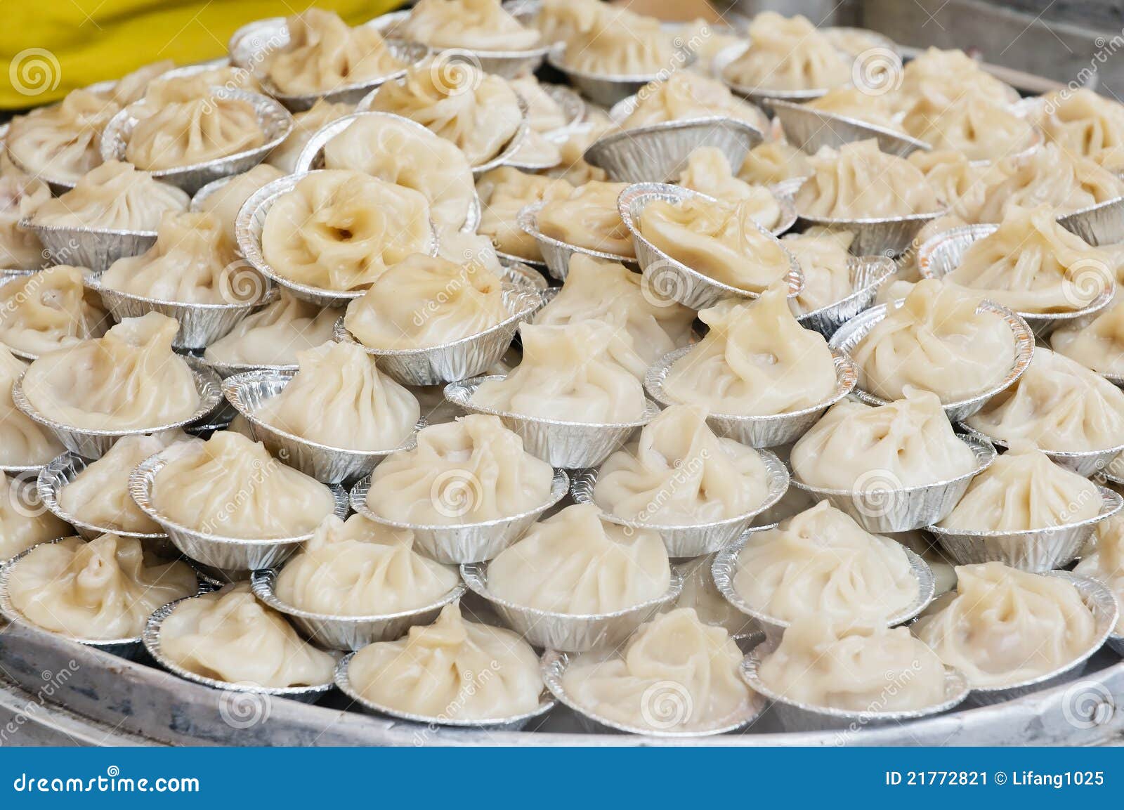 Steamed stuffed bun stock image. Image of oriental, breakfast - 21772821