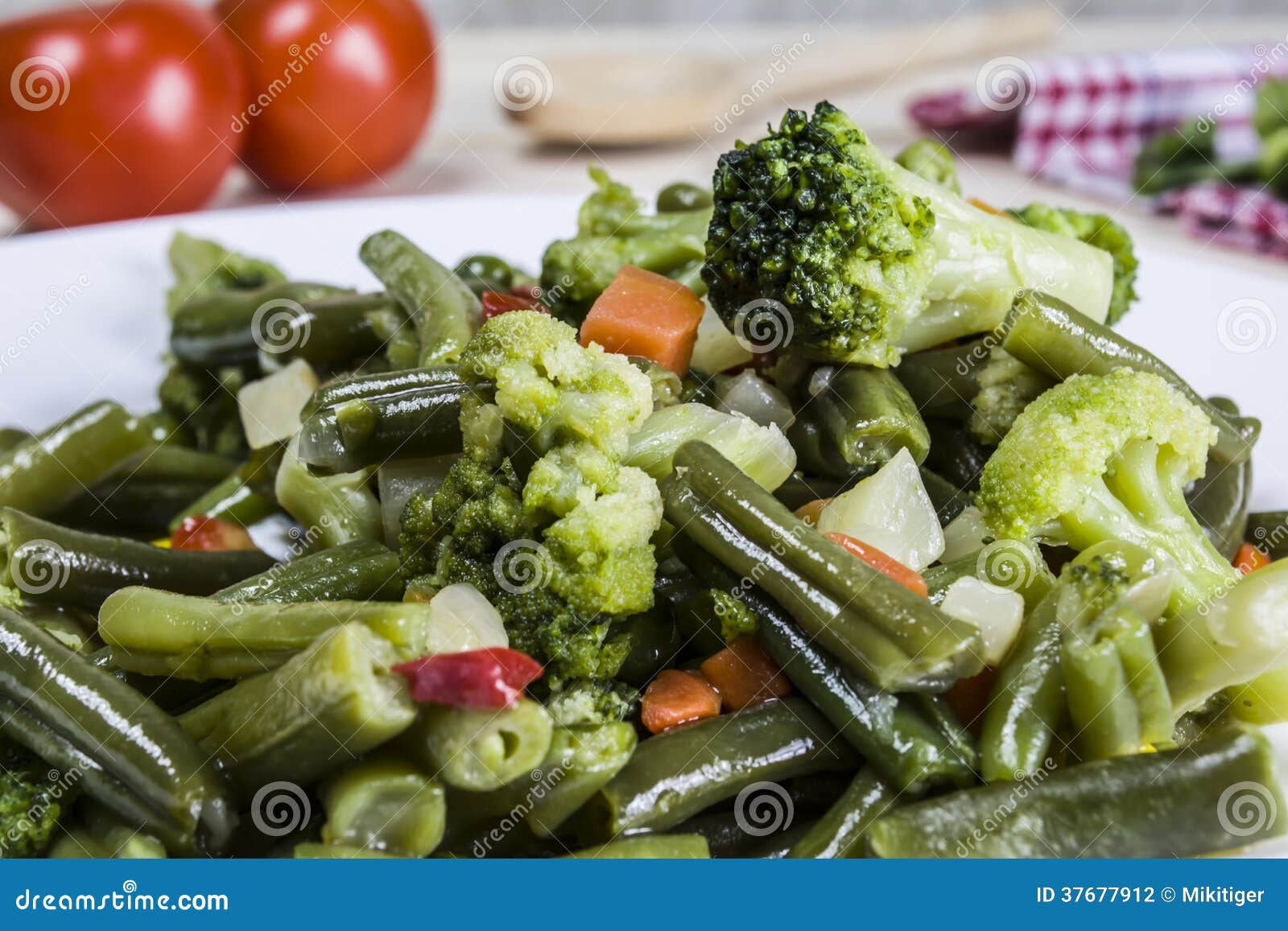 Steamed vegetables stock photo. Image of food, towel - 37677912