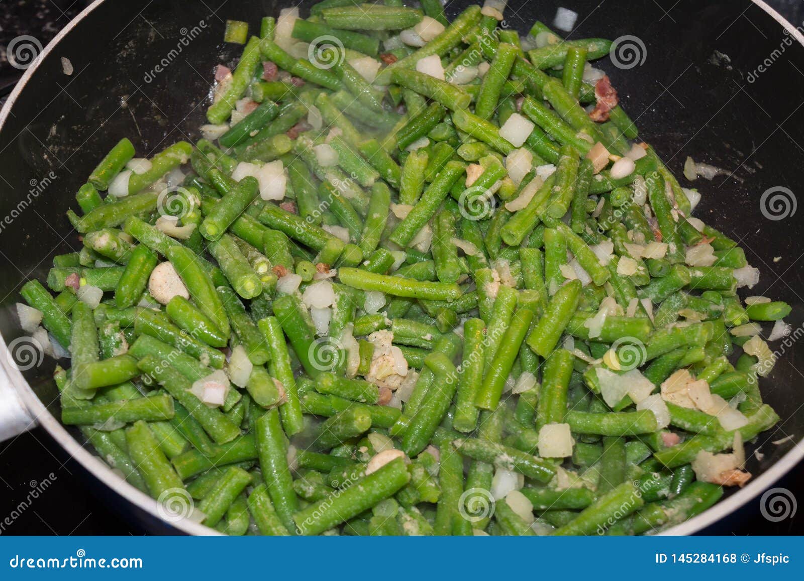Steamed young green beans stock photo. Image of broccoli - 145284168