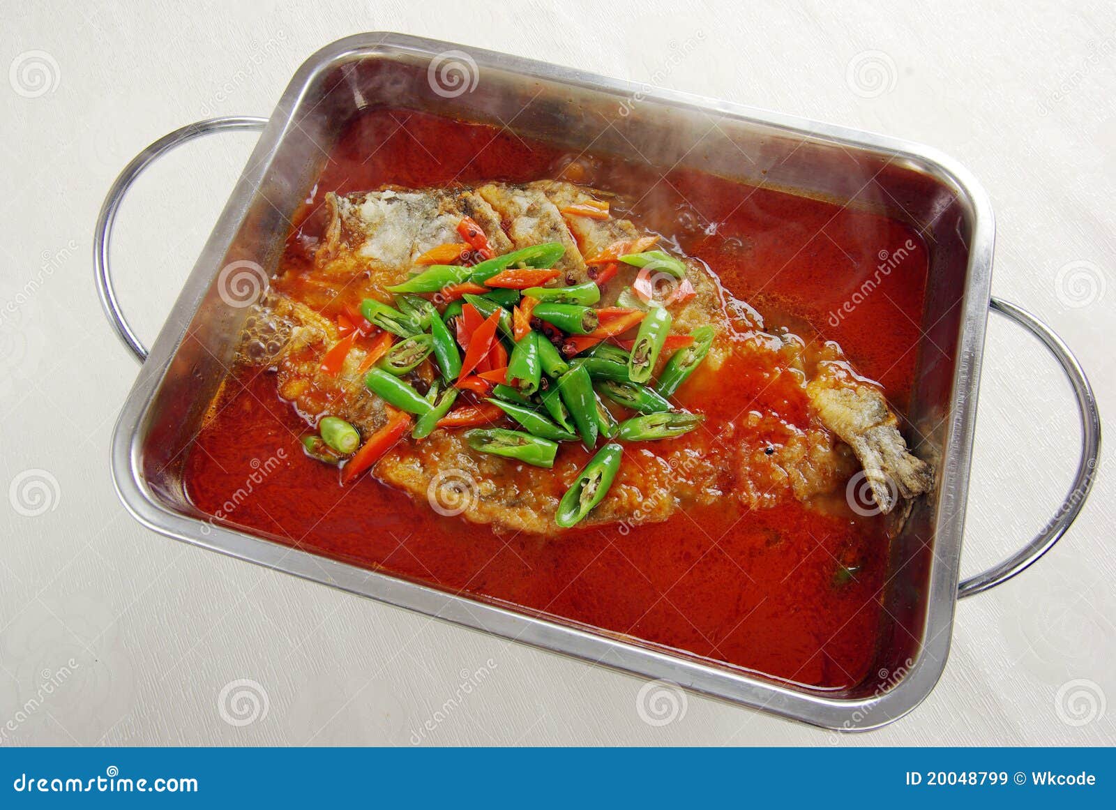 Steaming Chinese Food, Fish Stock Image - Image of heating, meal: 20048799