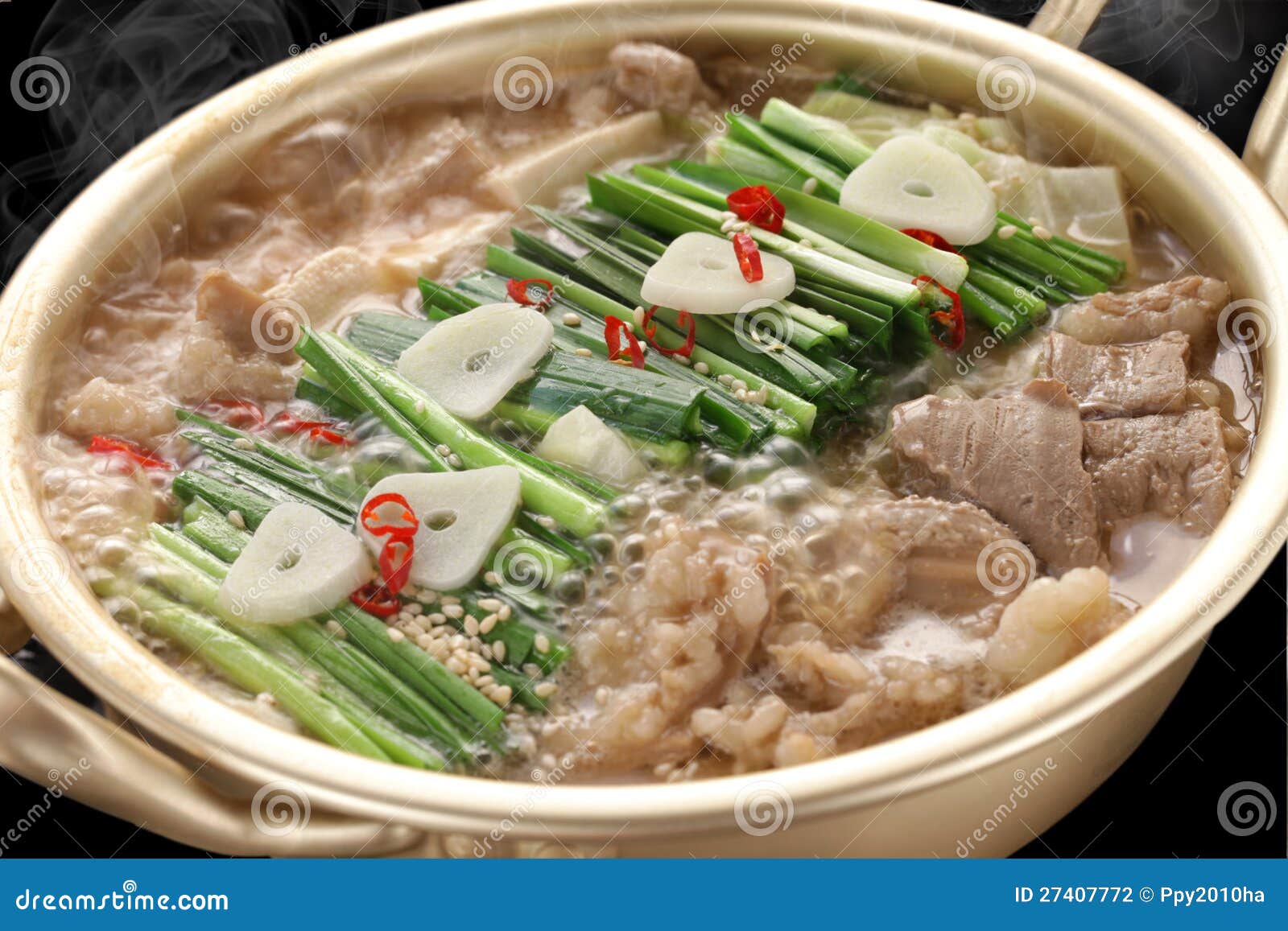 Steaming Motsunabe, Japanese Cuisine Stock Photo - Image of japan, miso ...
