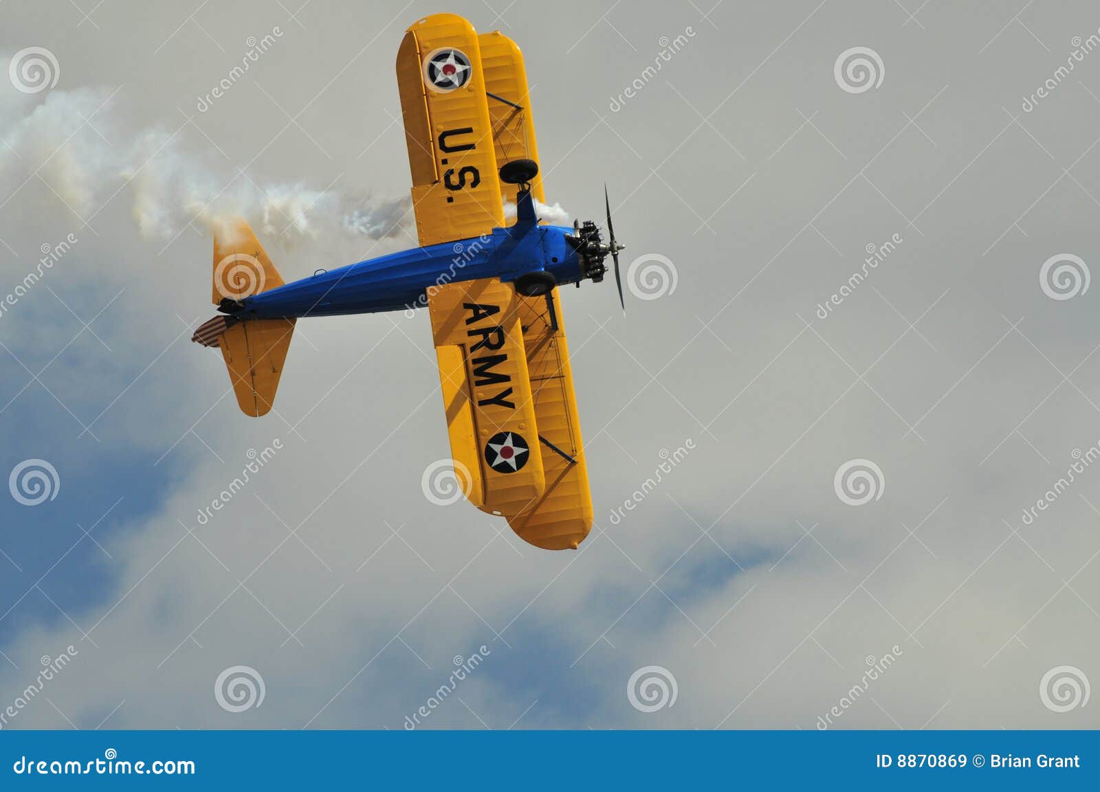 Stearman Biplane Bottom View Stock Image - Image of warbird, bottom ...