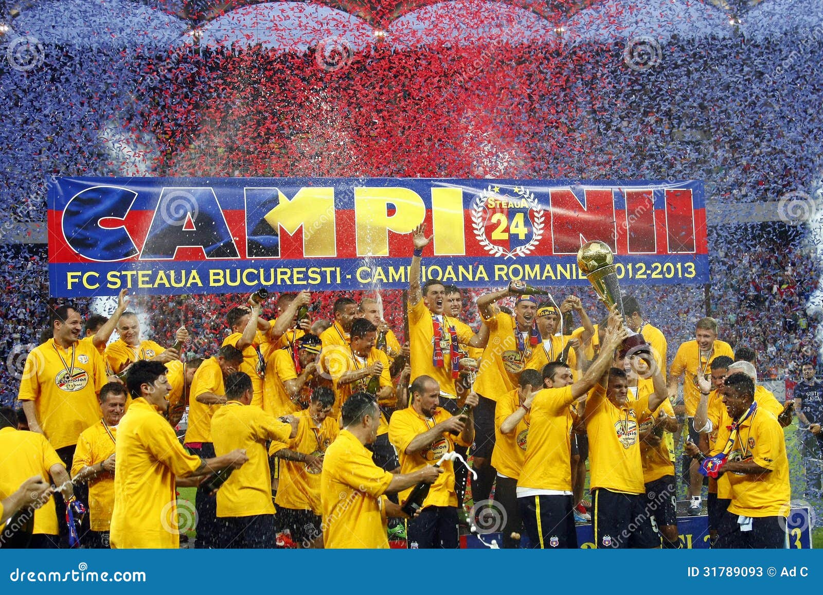 Steaua Bucarest FC Brasov foto de archivo editorial. Imagen de arena ...