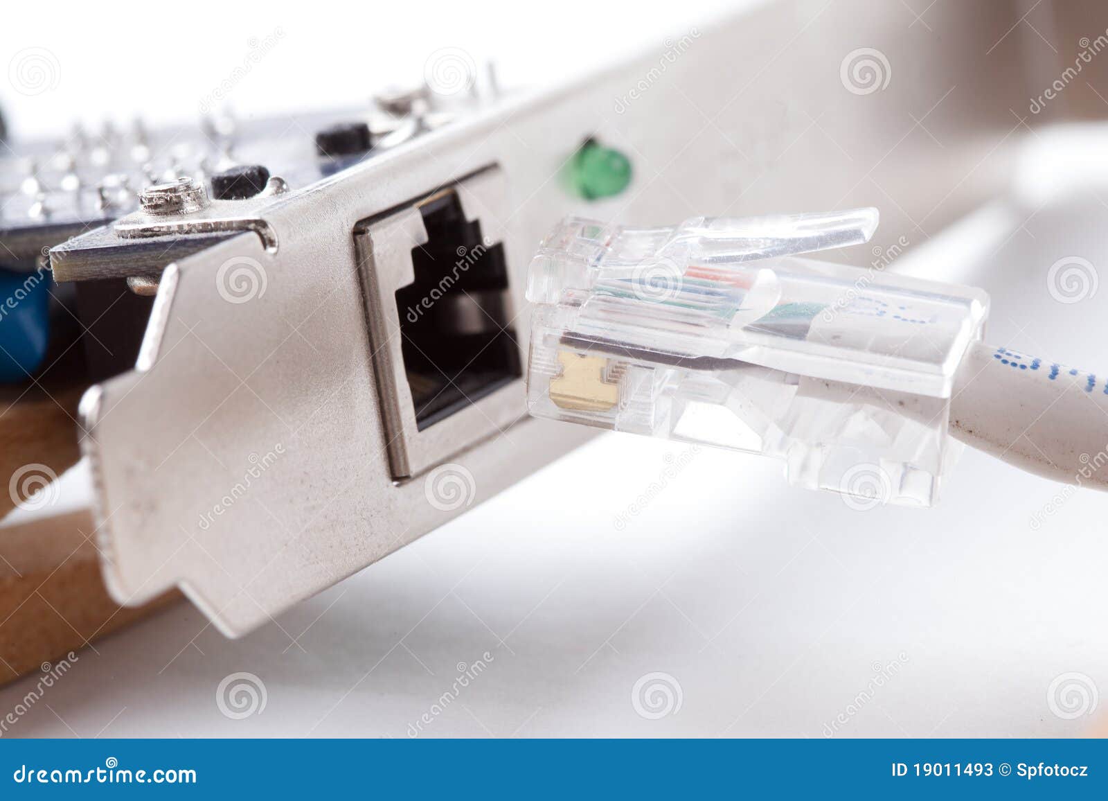 Stecken Sie Ihn - Internetanschluss Ein Stockbild - Bild von ...