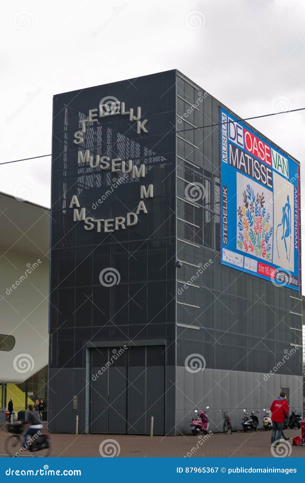 Stedelijk Museum Amsterdam stock image. Image of modern - 87965367