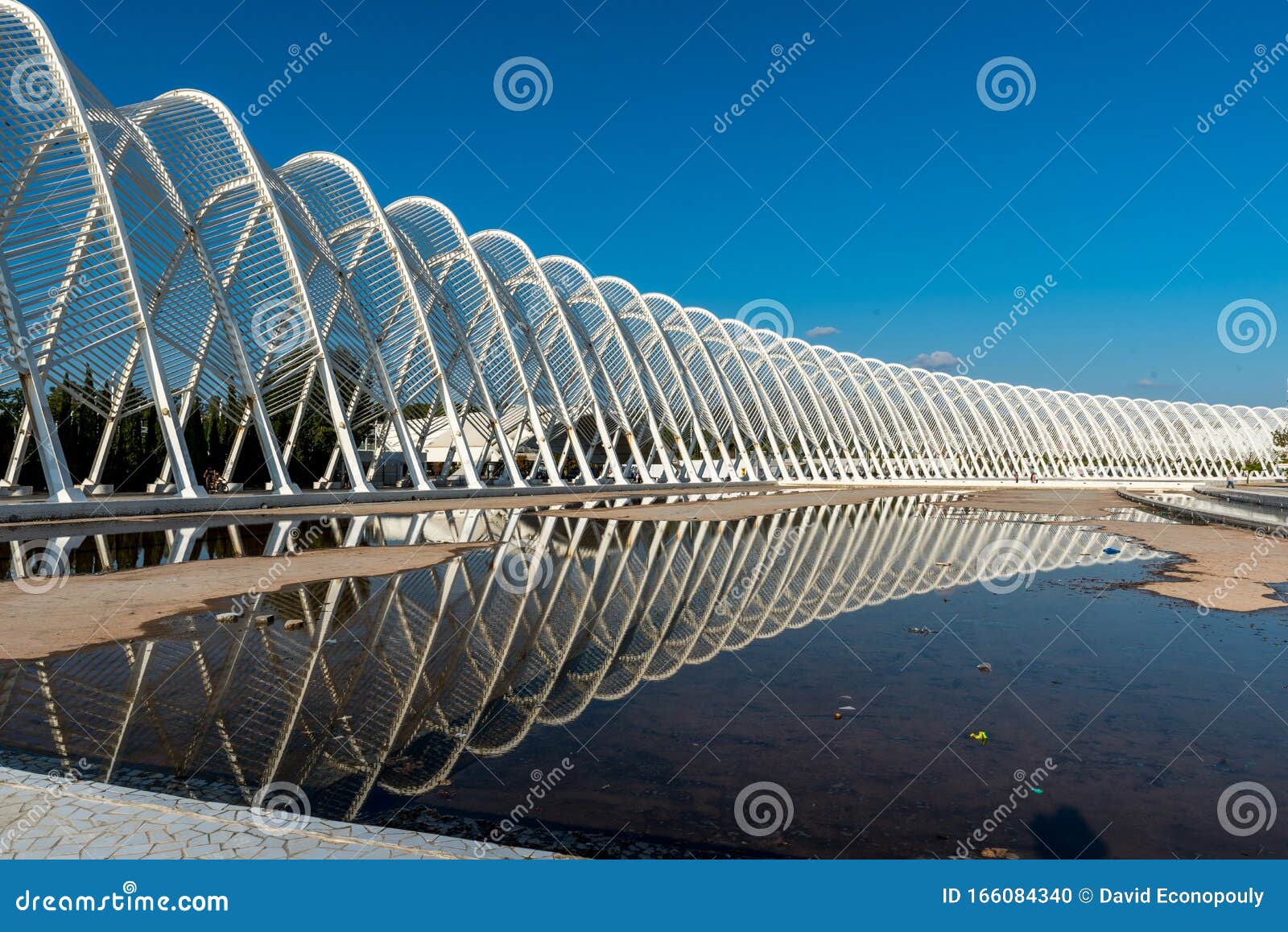 Steel Arch Monument and Pool at 2004 Olympic Complex Editorial Image ...