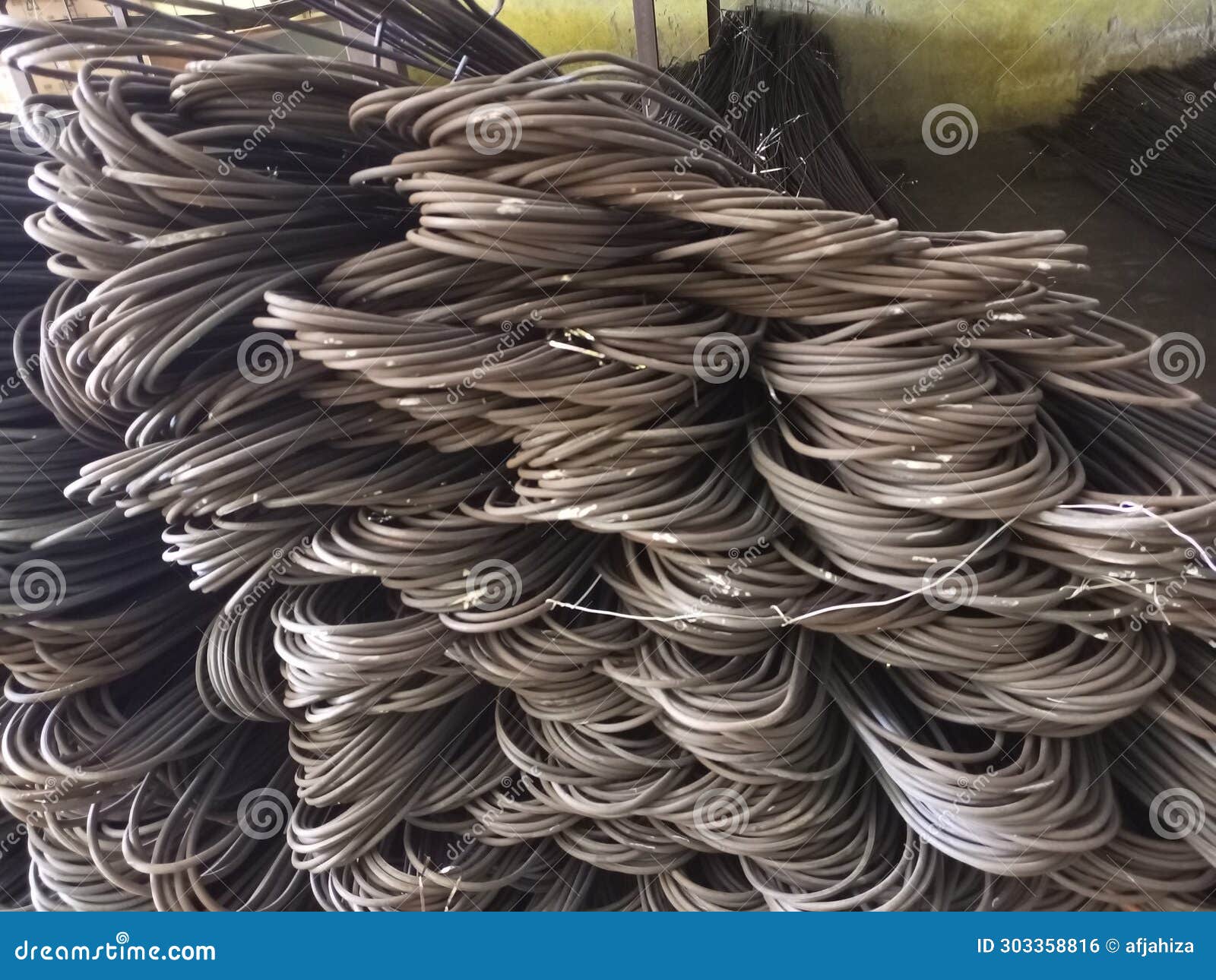The Steel Bars Used in Construction Stock Photo - Image of branch, wire ...