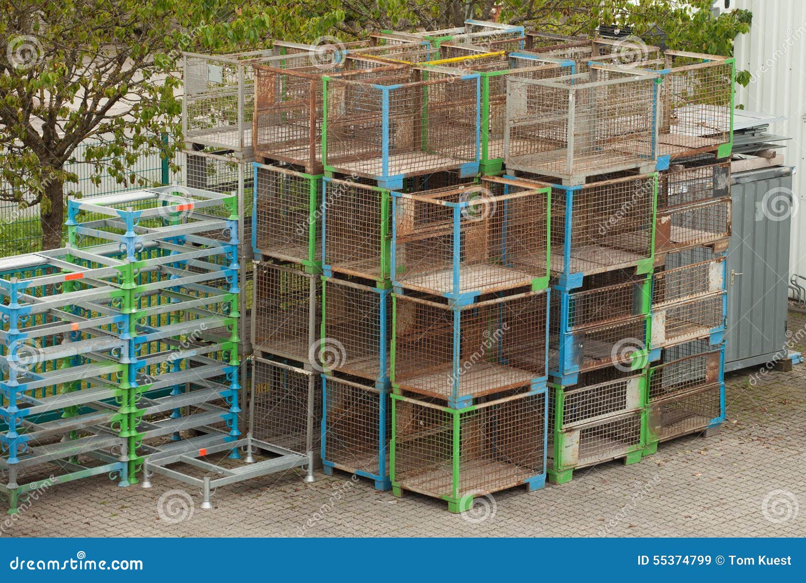 Steel Cages Work on Scaffolding Stock Image - Image of cage, production ...