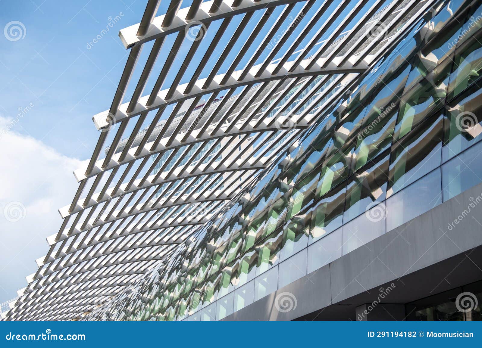 Steel Canopy with Glass Facade Editorial Photography - Image of ...
