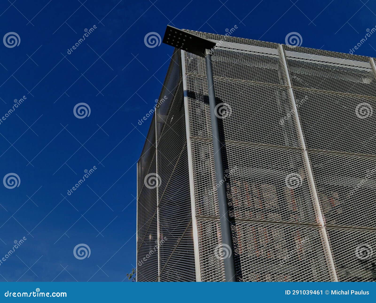 Steel Cladding of a Building with a Expanded Metal Lattice Structure ...