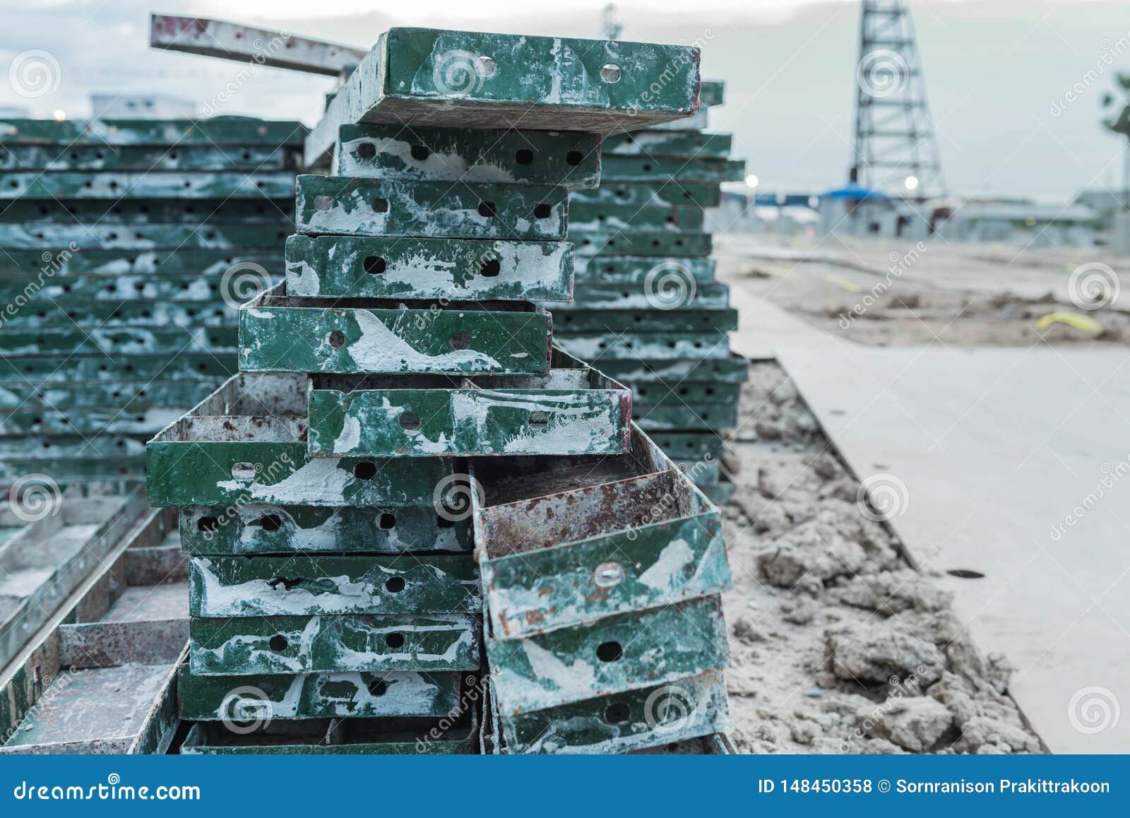 Steel Formwork For The Construction Of Reinforced Concrete Monolithic ...