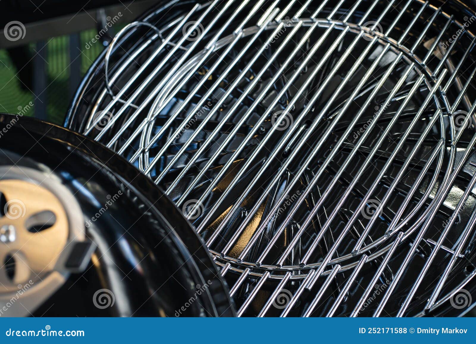 Steel Grate for Charcoal and Fire Cooking. Template for the Designer ...