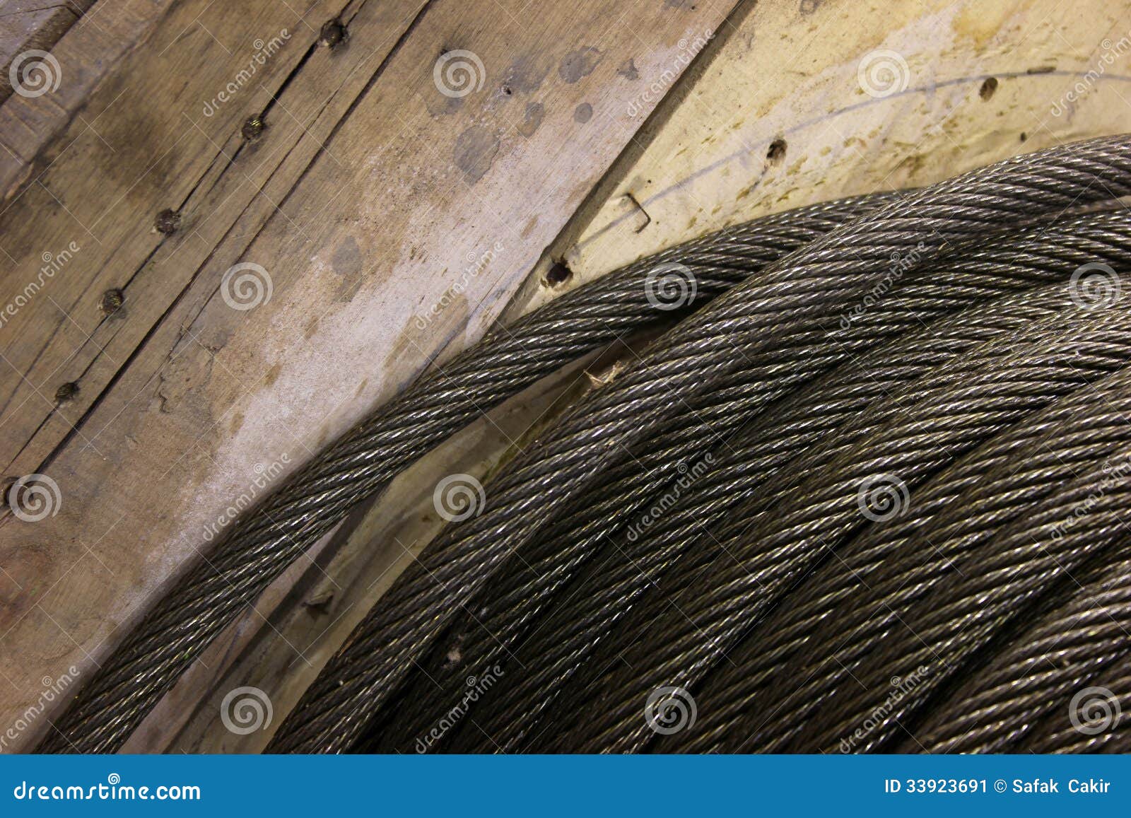 Steel Hawser stock image. Image of diagonal, pile, cable - 33923691