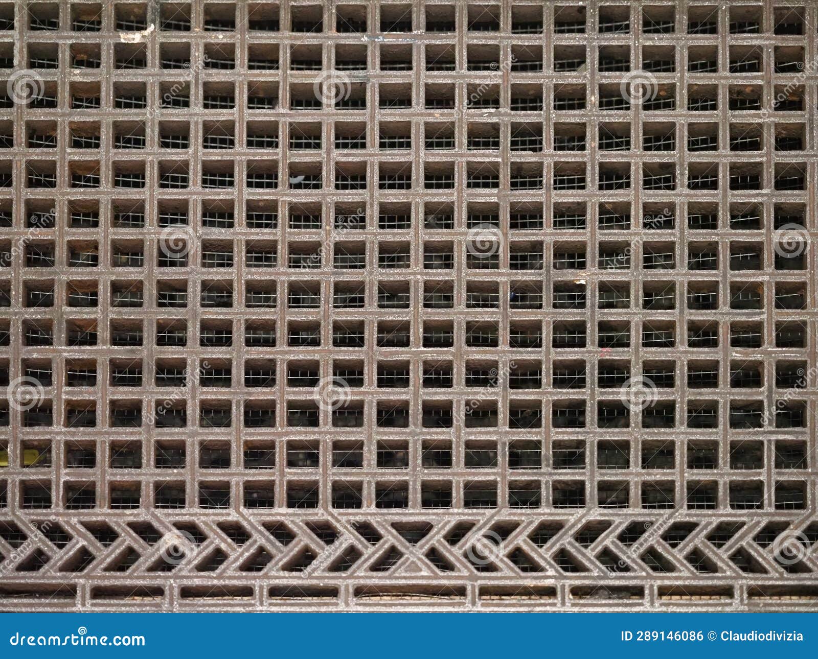 Steel metal grid pattern stock photo. Image of sewer - 289146086