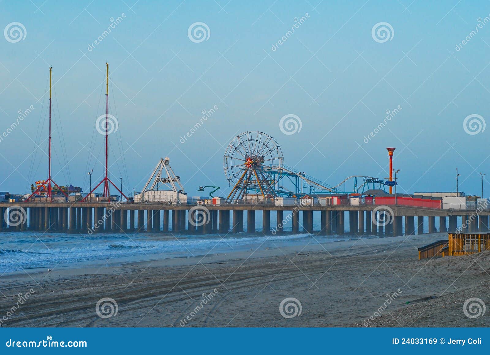 Steel Pier Atlantic City, NJ. Editorial Stock Image - Image of merry ...