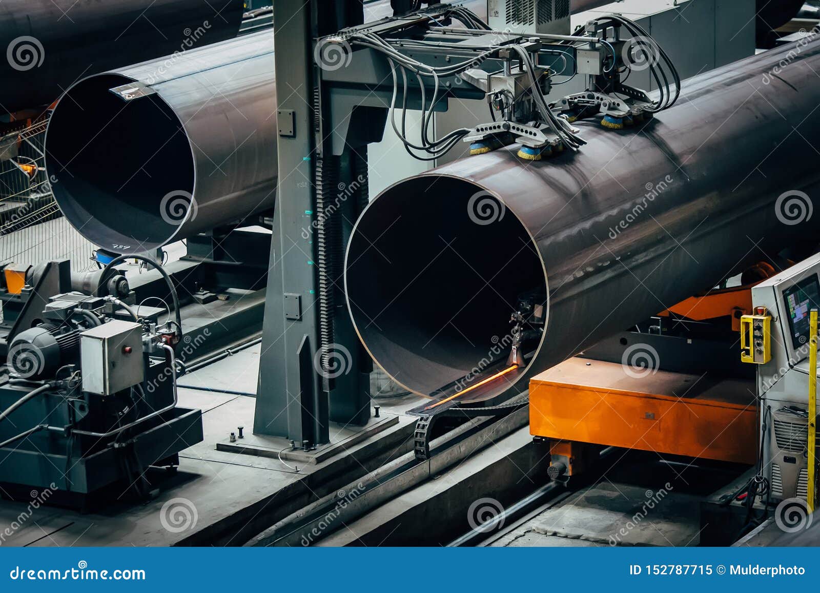 Steel Pipe Internal Seam Welding by Longitudinal Tack Welding Machine ...