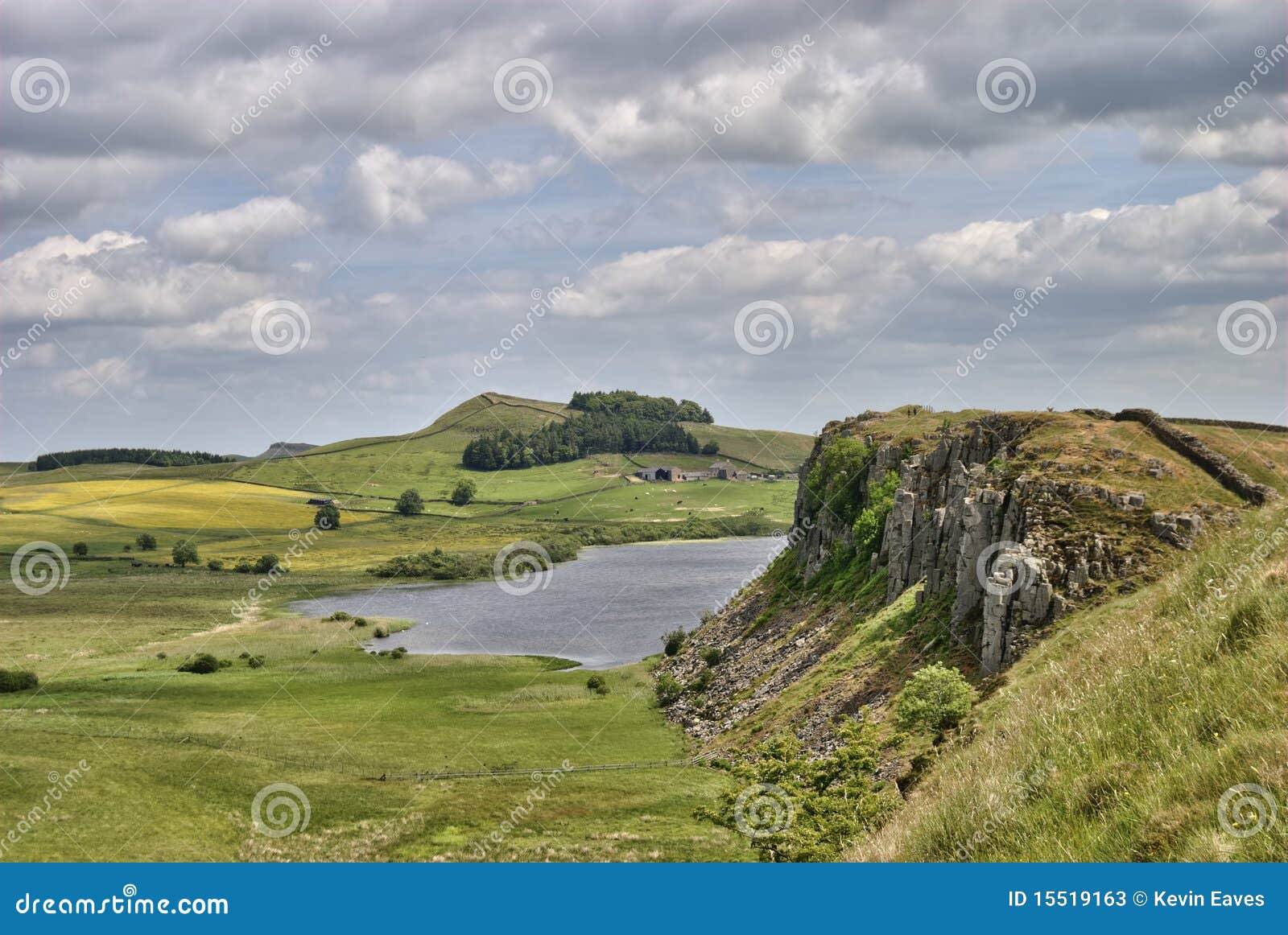 Steel Rigg on Hadrians Wall Stock Image - Image of cliff, historical ...