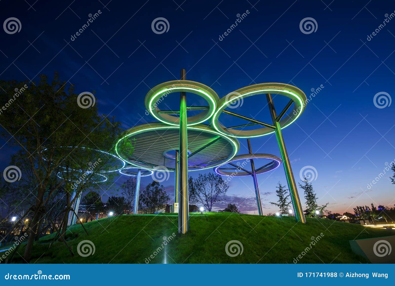 Steel structure sculpture editorial stock photo. Image of blue - 171741988