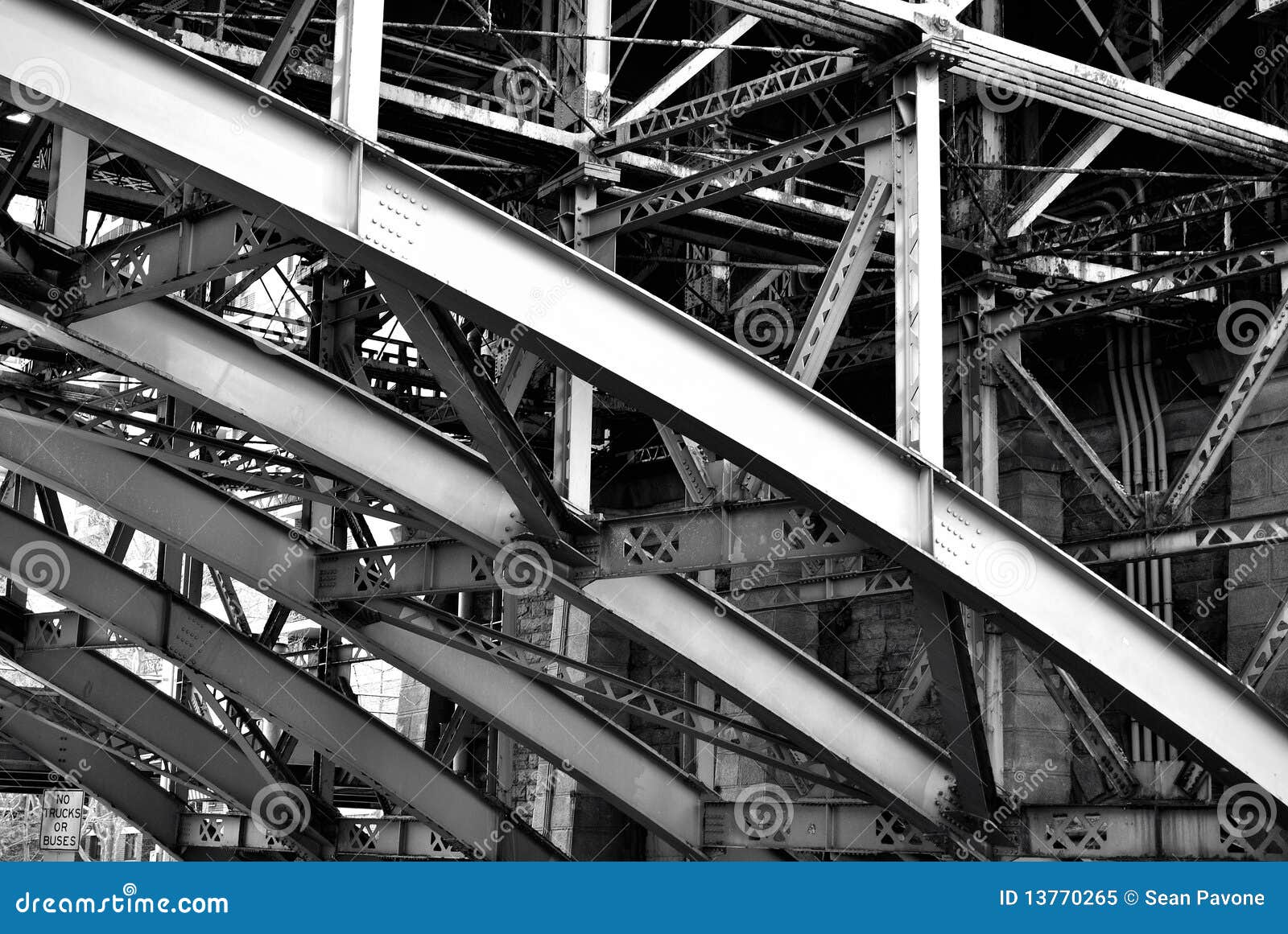 Steel Supports Under the Brooklyn Bridge Stock Image - Image of ...