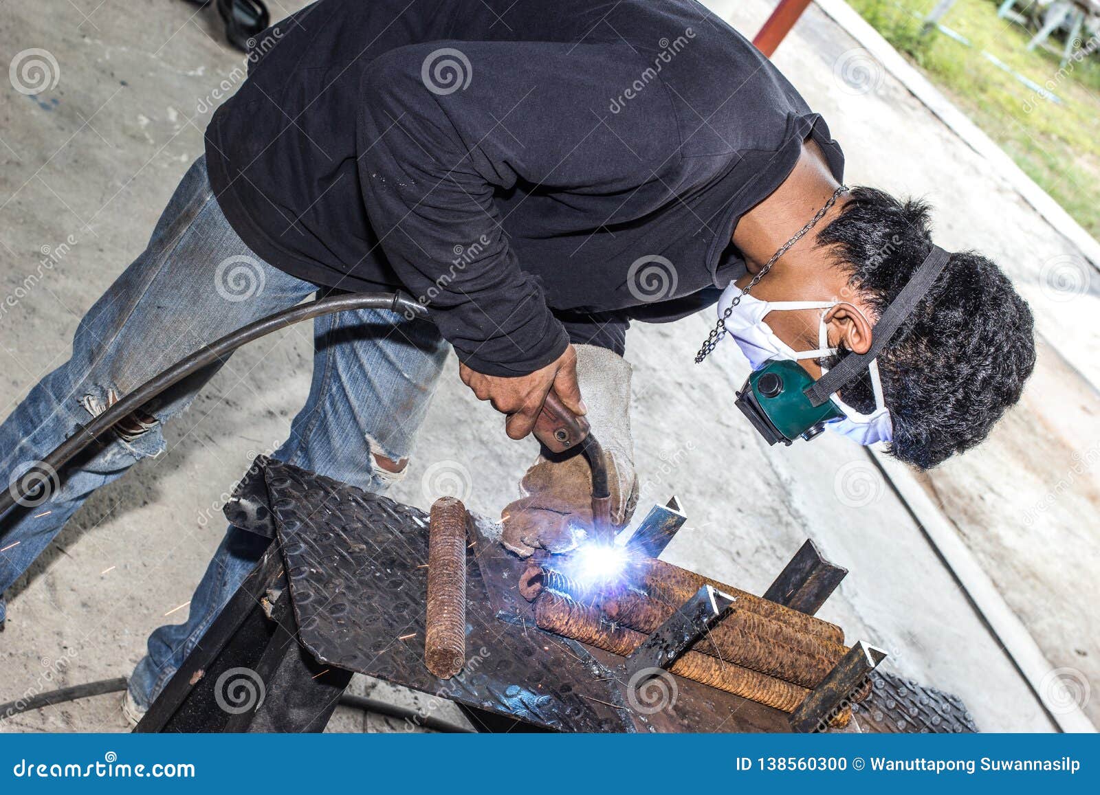 Steel welding editorial image. Image of fabricate, laboring - 138560300