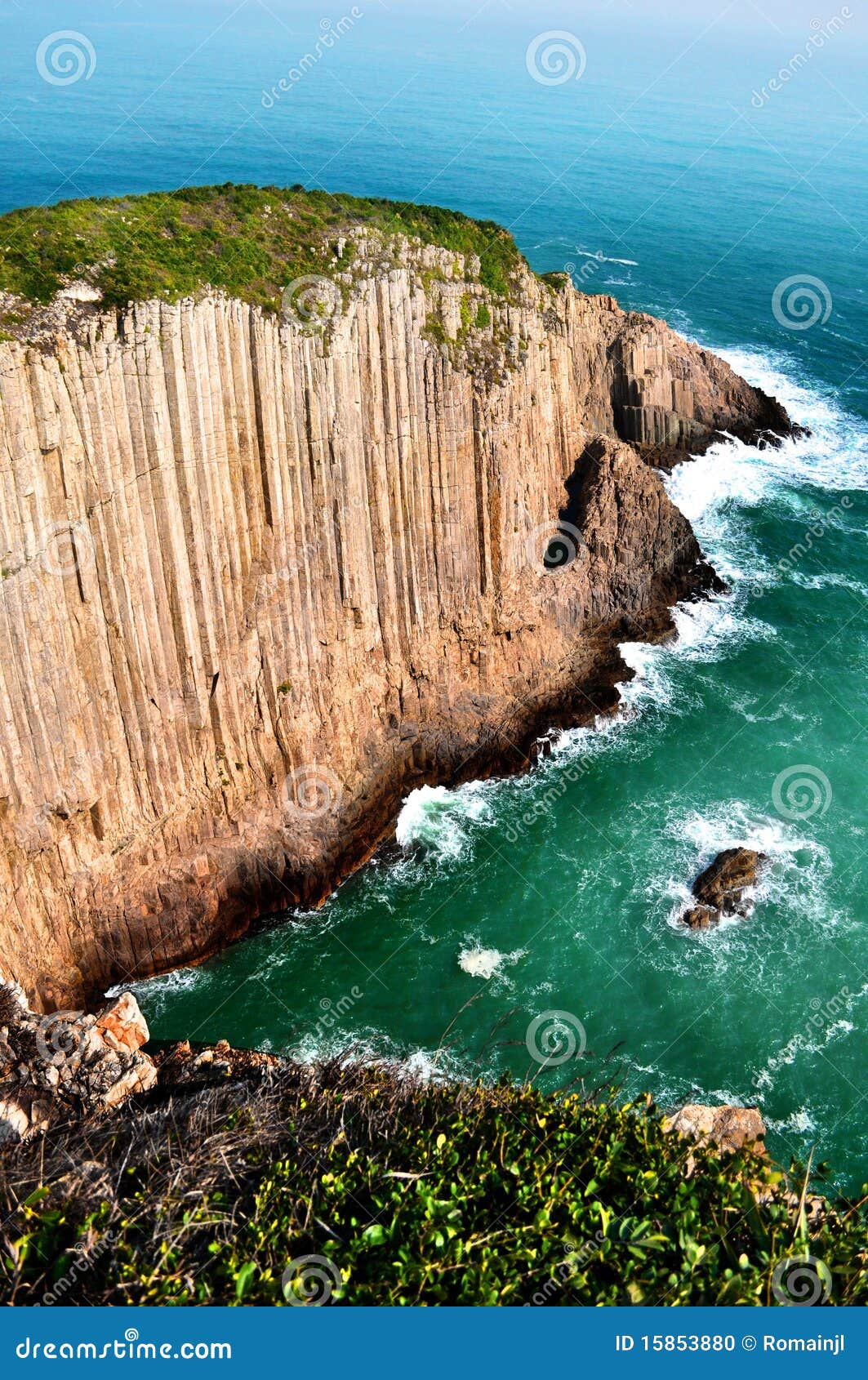 Steep cliff sea stock photo. Image of backdrop, coast - 15853880