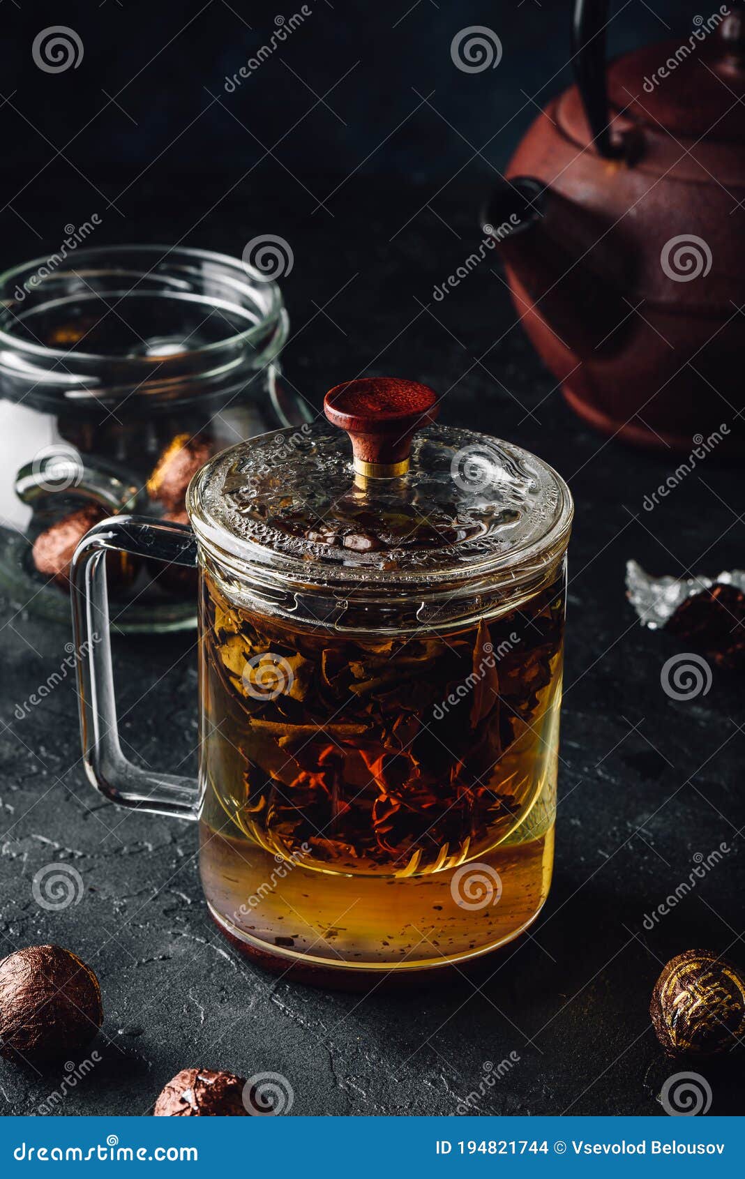 Steeping Red Tea in Glass Mug Stock Photo - Image of drink, making ...