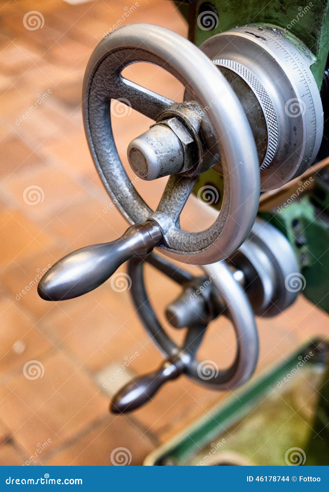 Steering wheel stock photo. Image of shiny, antique, turning - 46178744