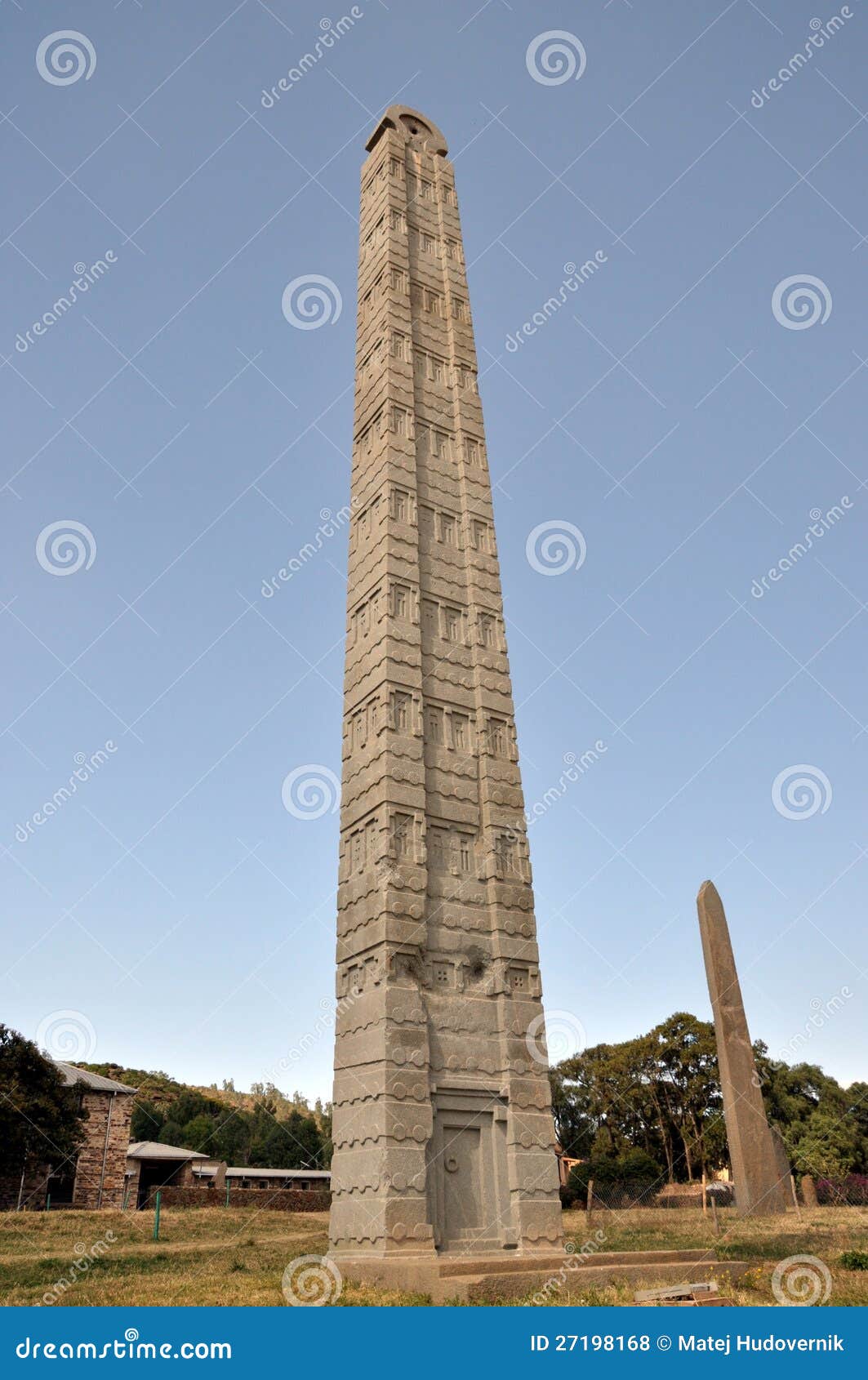 Stele a Axum in Etiopia fotografia stock. Immagine di asse - 27198168
