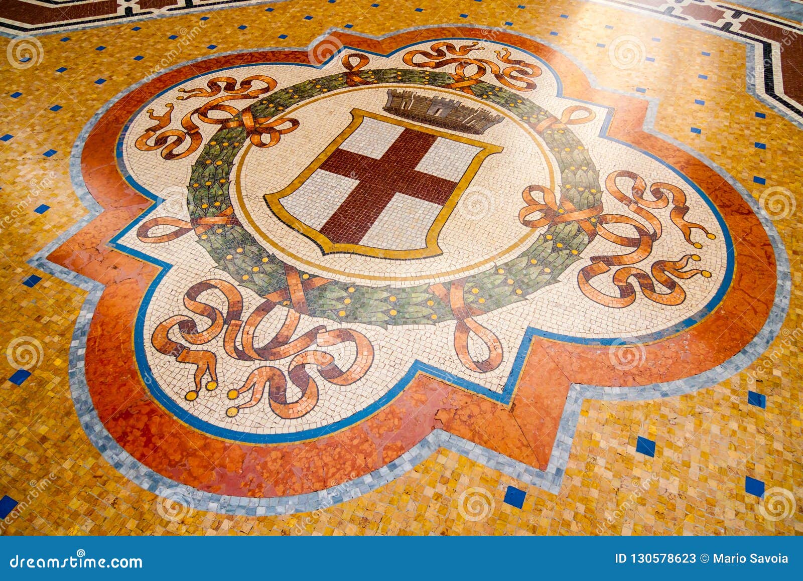 Stemma di Milano immagine stock. Immagine di coltura - 130578623