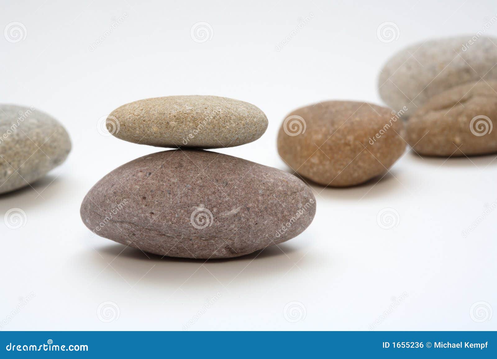 Stenar arkivfoto. Bild av fast, struktur, sten, vitt, enkelt - 1655236