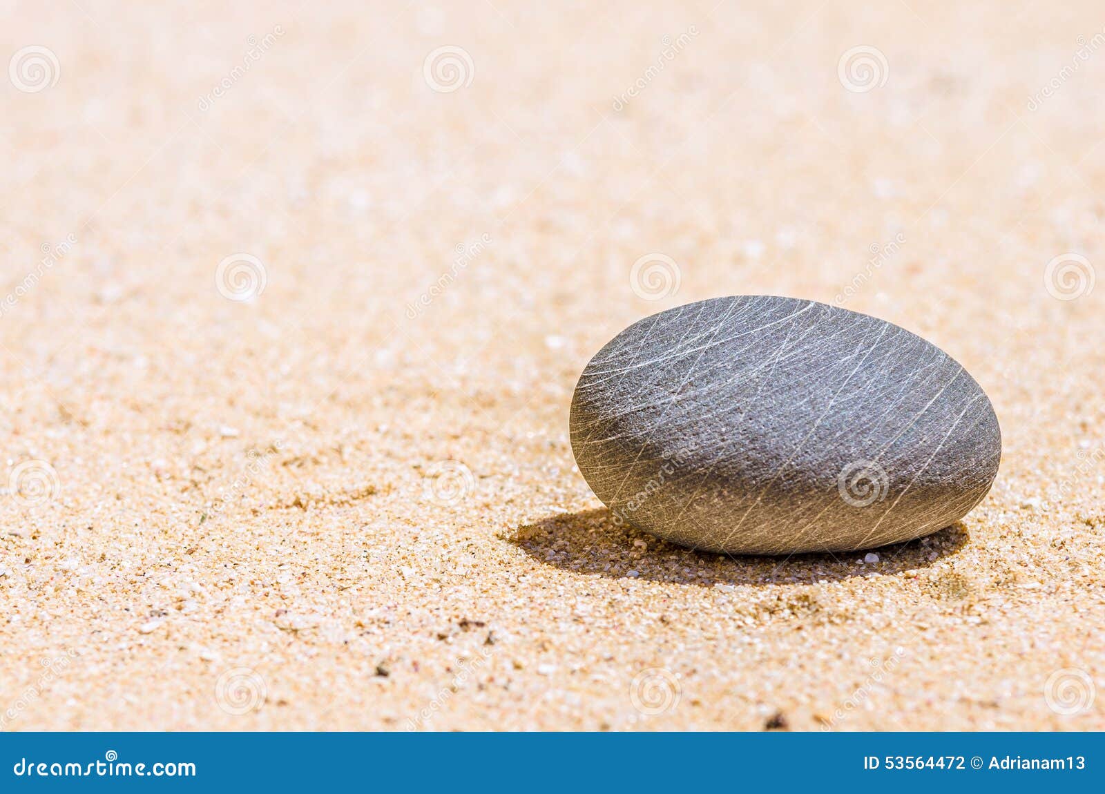 Stenen in Het Zand Op Het Strand Stock Foto - Image of meditatie ...