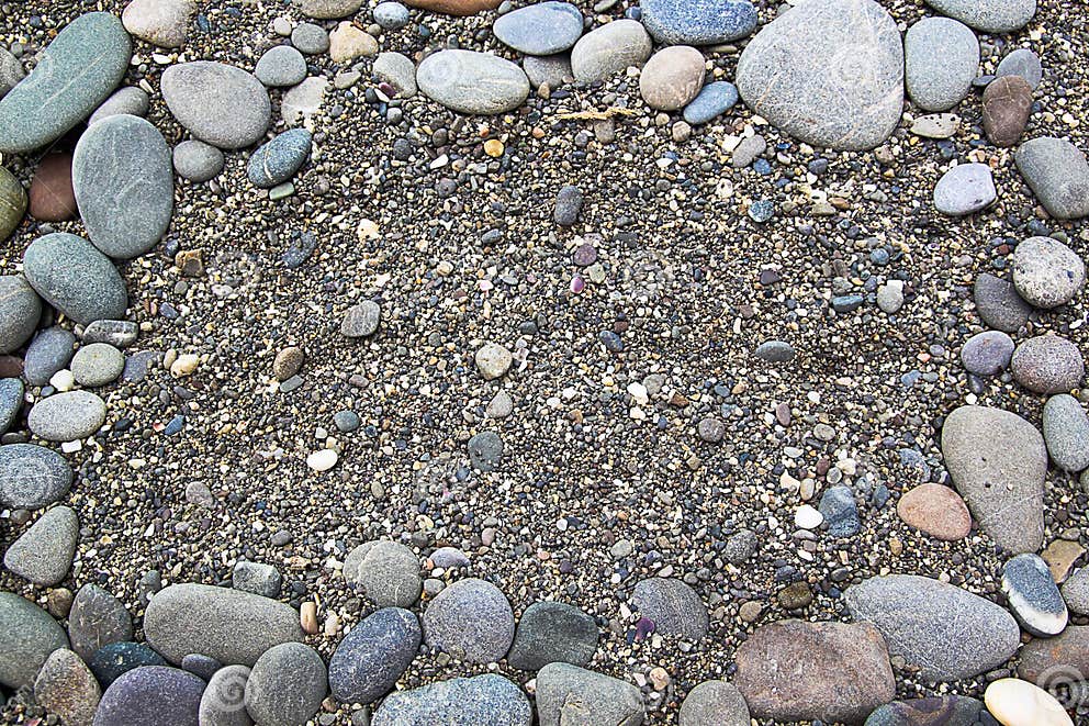 Stenen op het strand stock foto. Image of rots, water - 25565474