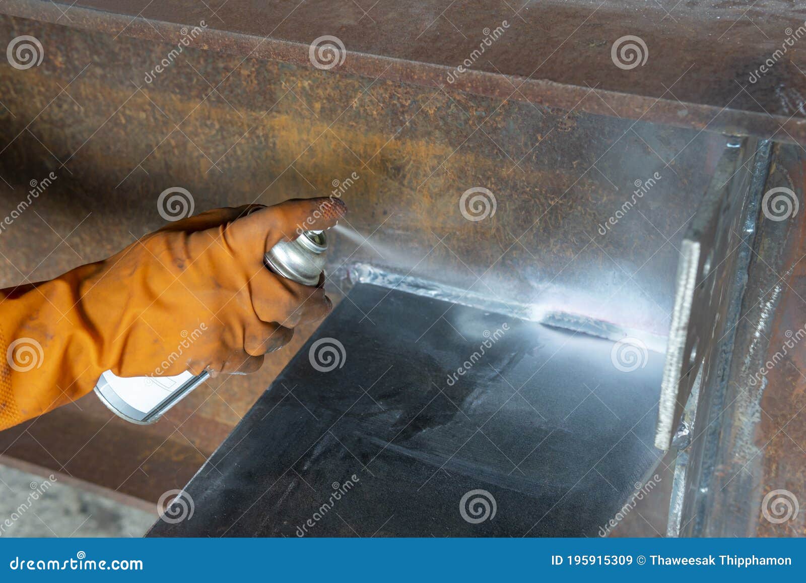 The Step Fourth of Doing Penetrant Testing is Step To Use Developer ...